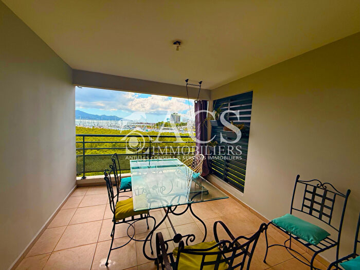 Appartement à vendre - Fort-de-France - 2 pièces - 1 chambre