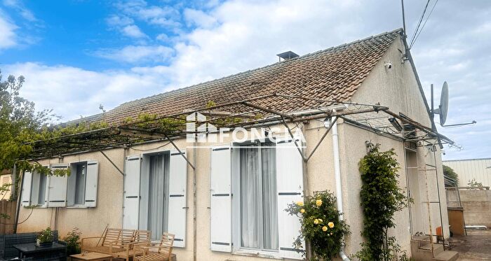 Maison 6 pièces à vendre - Marville-Moutiers-Brûlé