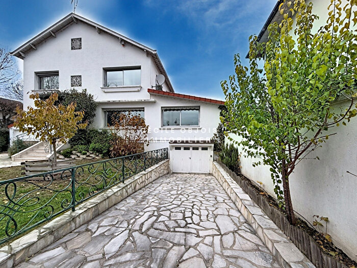 Maison à vendre - Joinville-le-Pont - 7 pièces - 4 chambres