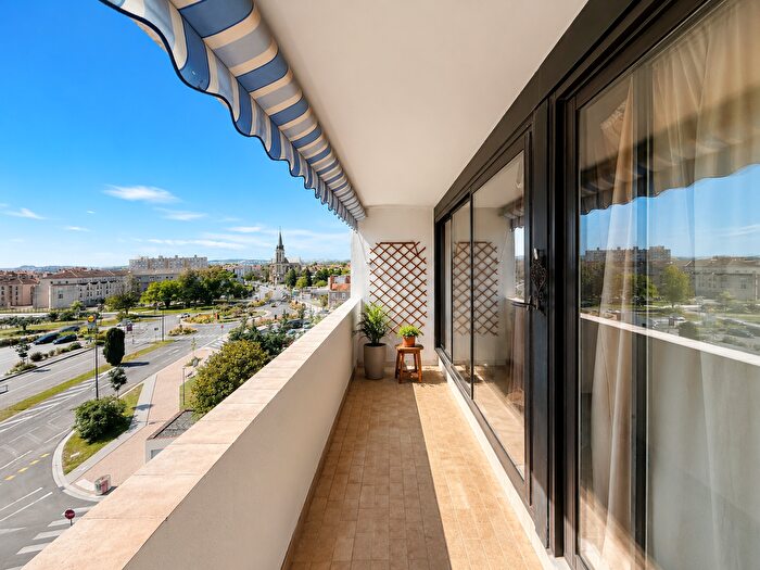 Appartement 3 pièces à Roanne, Centre-ville, Varenne, à vendre
