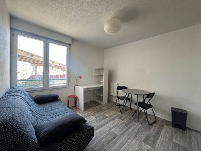 A Duclos, Clermont-Ferrand - Appartement 1 pièce à louer