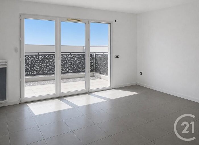 Saint-Cyprien, Village, Zone d'Activité - Appartement 3 pièces à vendre
