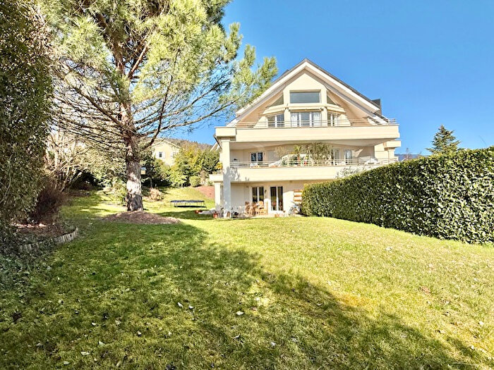 Appartement à vendre - Divonne-les-Bains - 4 pièces - 3 chambres