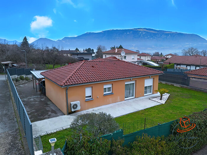 Maison à vendre - Bellegarde-sur-Valserine - 6 pièces - 5 chambres