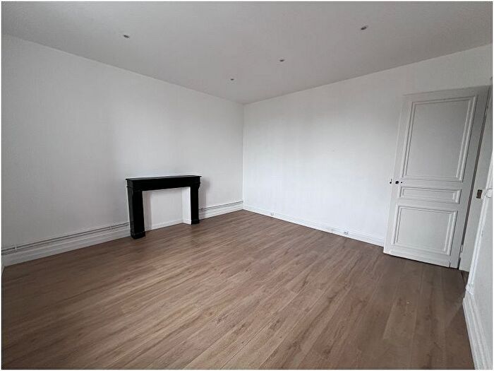 Appartement 3 pièces à Lille, Vauban, Esquermes, à louer