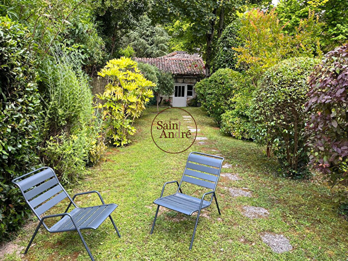 Maison 7 pièces à vendre à Angoulême