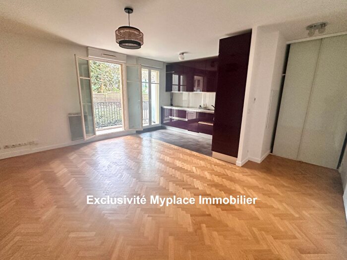 Appartement à vendre - Buc - 3 pièces - 2 chambres