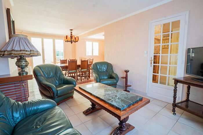 Angers, Deux-Croix, Banchais, Grand Pigeon : Maison 4 pièces à vendre