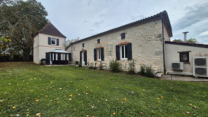 Maison à vendre - Monbalen - 6 pièces - 4 chambres