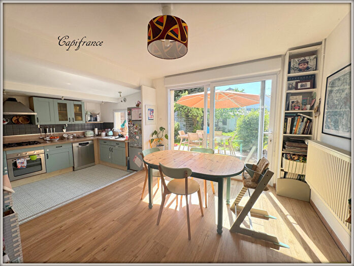 Maison à vendre - Aulnay-sous-Bois, Chanteloup, Pont de lUnion - 5 pièces - 4 chambres