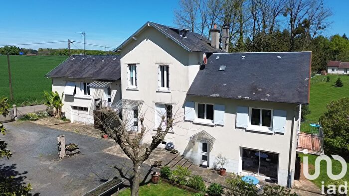 Maison à vendre - Saint-Yrieix-la-Perche - 9 pièces - 7 chambres