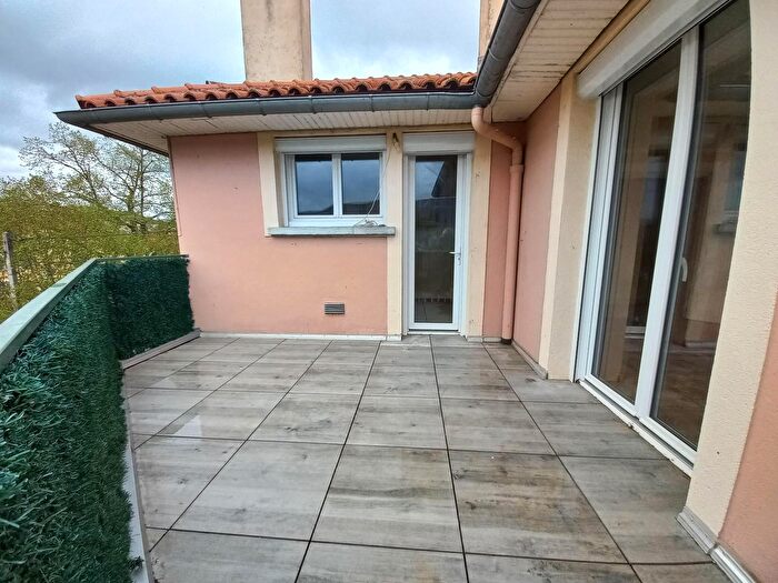 Appartement à louer - Millau, Ladoux, Porte de la Victoire, Le Cayrel, Cartayre, Ladoux - 4 pièces - 3 chambres