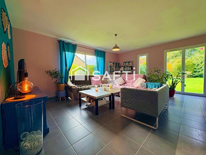 Maison à vendre - Orbec - 6 pièces - 4 chambres