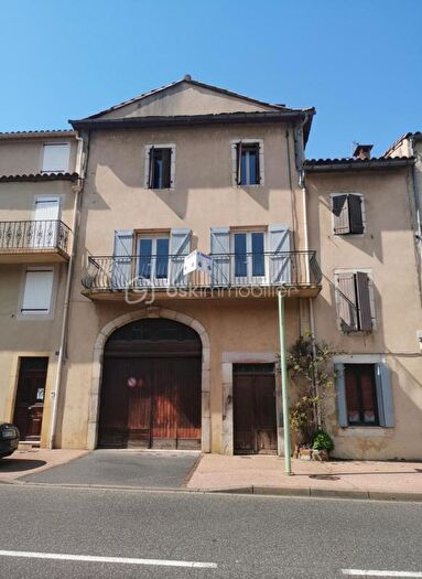 Maison à vendre - Saint-Pons-de-Thomières - 13 pièces - 7 chambres