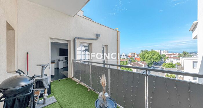 Appartement 2 pièces à vendre à Lyon 8ème, Etats Unis