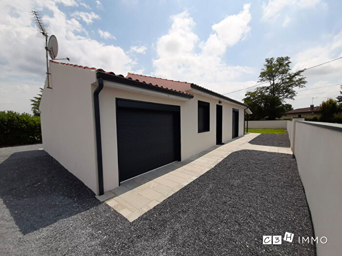 Maison à vendre - Le Fauga - 4 pièces - 3 chambres