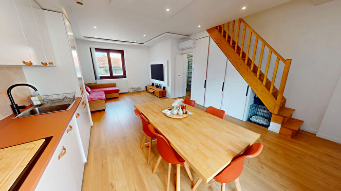 Maison à vendre - Villard-Bonnot - 5 pièces - 4 chambres