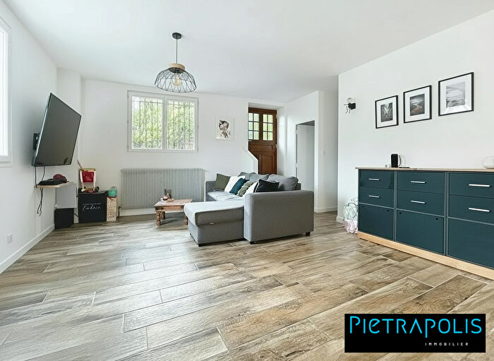 Maison à vendre - Beaujeu - 4 pièces - 3 chambres