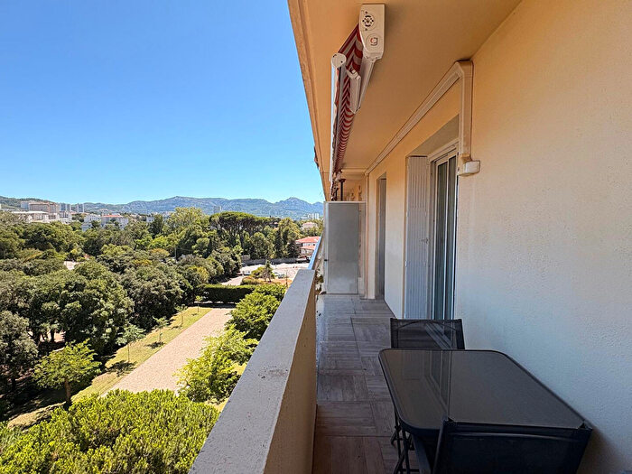 Marseille 10ème, Saint-Tronc - Appartement 4 pièces à vendre