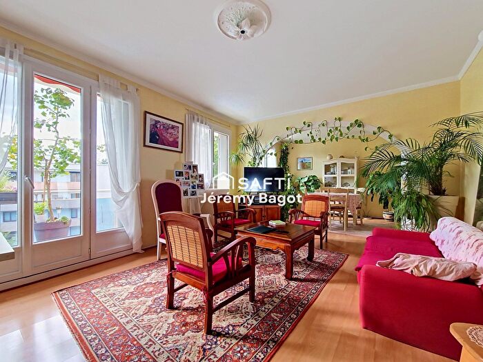 Saint-Cyr-sur-Loire, Mailloux : Appartement 4 pièces à vendre