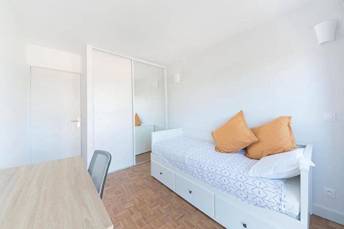 Appartement à louer - Croix Blanche-Plein Ciel-Nord Est, Le Mée-sur-Seine - 1 pièce