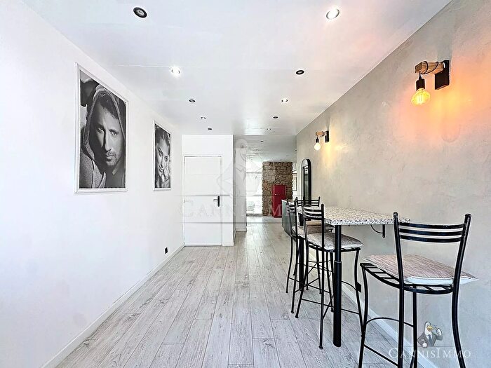 Appartement 3 pièces à Cannes, Pointe Croisette, à vendre