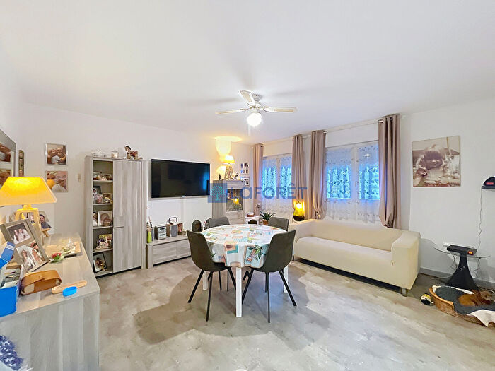 Appartement à vendre - Sotteville-lès-Rouen, Centre-ville, Marcel Lods, Victor Hugo - 3 pièces - 2 chambres