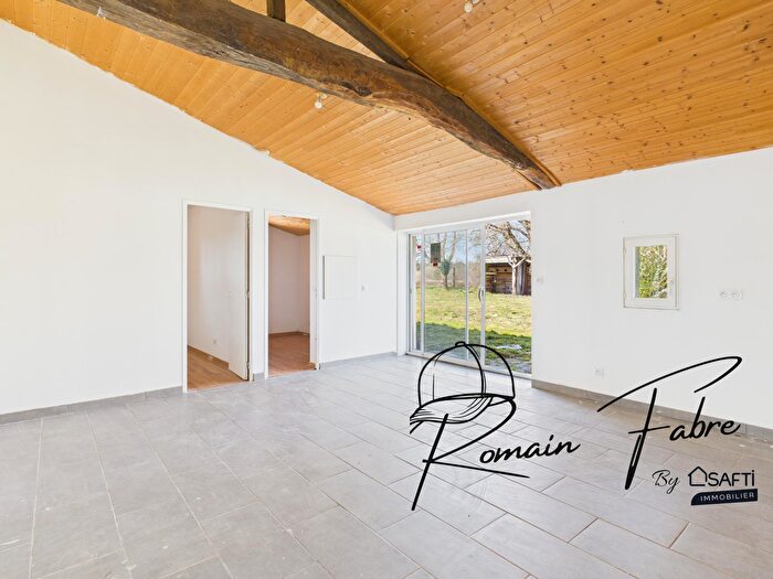 Maison à vendre - Laruscade - 9 pièces - 6 chambres