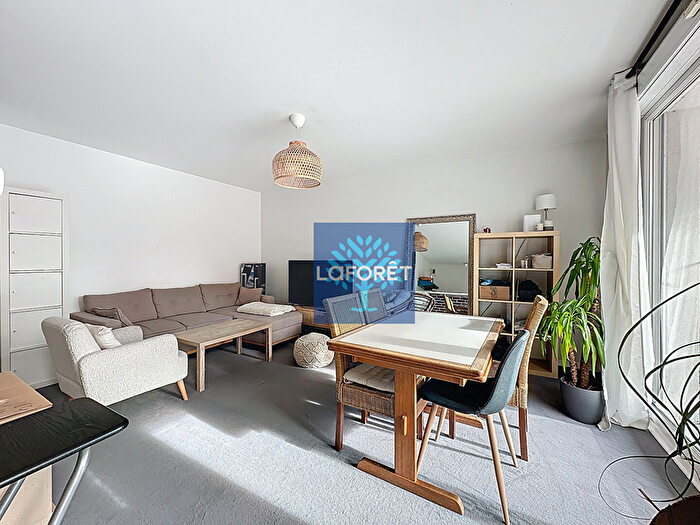 Appartement à vendre - Brétigny-sur-Orge, Centre-ville - 3 pièces - 2 chambres