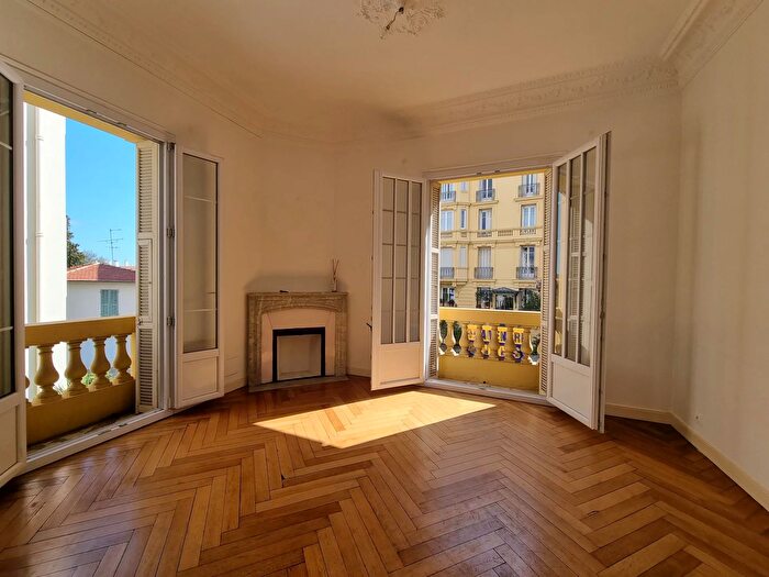 Appartement à vendre - Nice, Baumettes - 4 pièces - 3 chambres