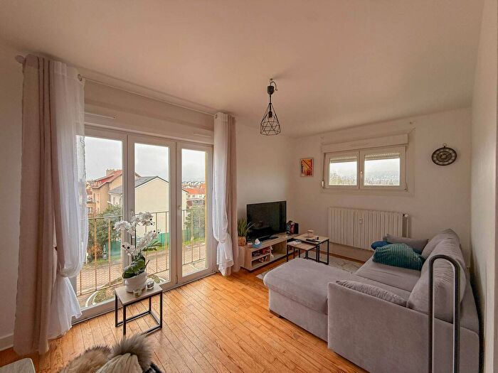 Appartement à louer - Montigny-lès-Metz - 2 pièces - 1 chambre