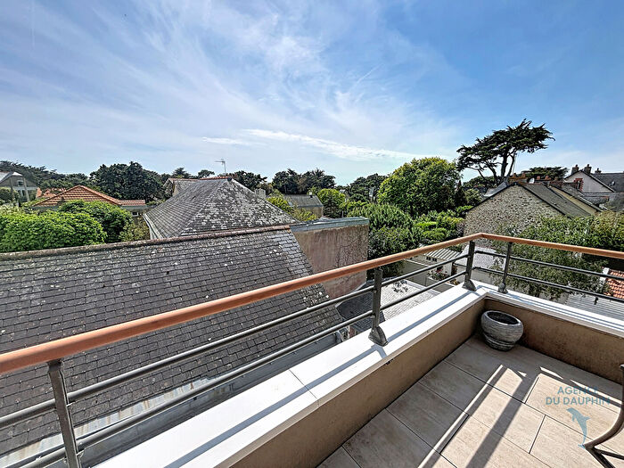 Pornichet, Centre-ville, Gare, Gambetta : Appartement 4 pièces à vendre