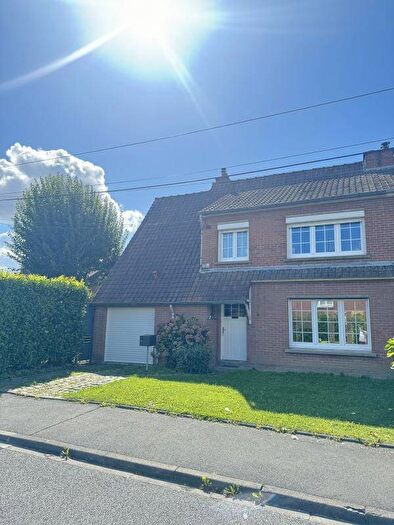 Maison à louer - Centre, Linselles - 5 pièces - 4 chambres