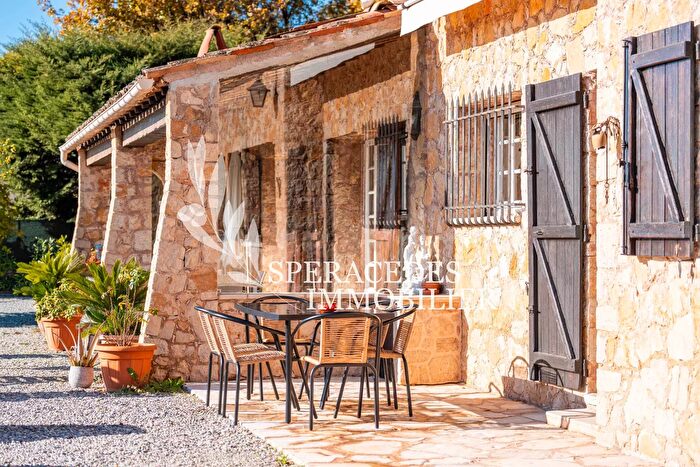 Maison à vendre - Le Tignet - 4 pièces - 2 chambres