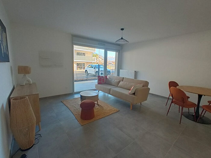 Appartement 2 pièces à Scionzier, à louer