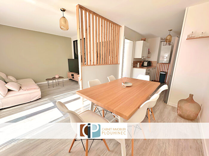 Appartement à vendre - Saint-Laurent-sur-Saône - 3 pièces - 2 chambres