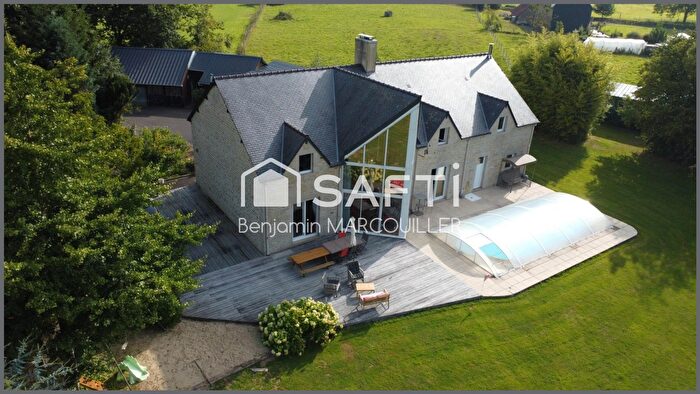 Maison à vendre - Villedieu-les-Poêles - 7 pièces - 5 chambres
