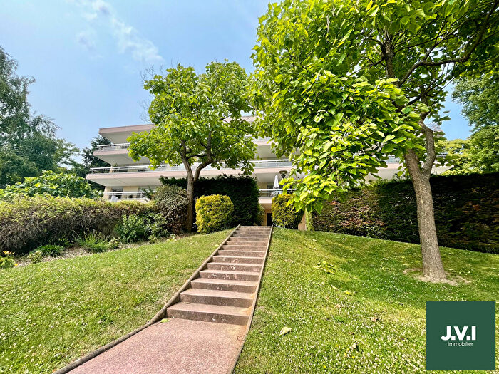 Appartement à vendre - Montmorency, Centre Montmorency - 5 pièces - 4 chambres