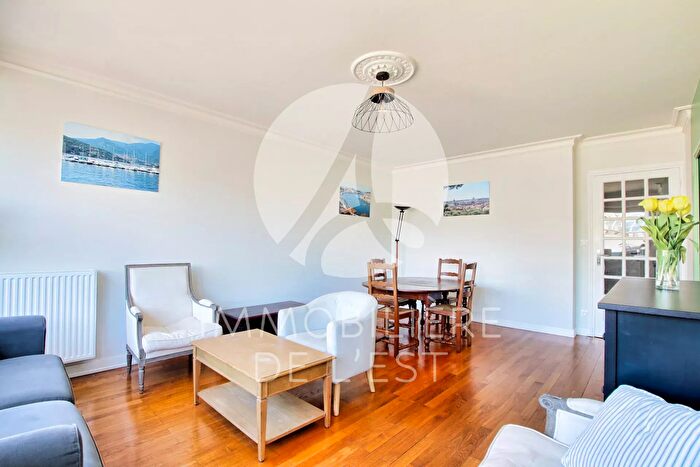 Appartement à vendre - Lyon e , Sans Souci, Dauphiné - 4 pièces - 3 chambres