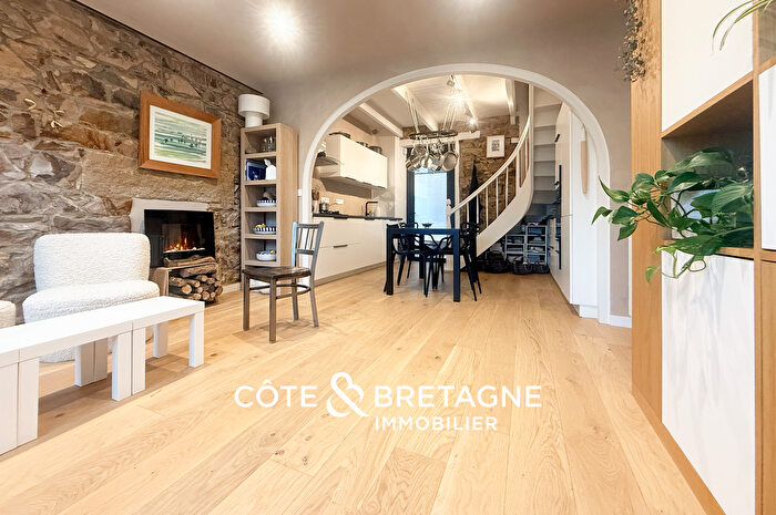 Maison à vendre - Perros-Guirec - 5 pièces - 2 chambres