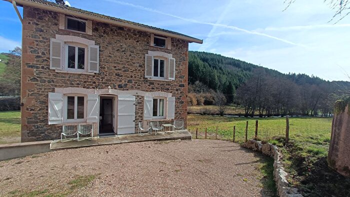 Maison à vendre - Saint-Vincent-de-Reins - 4 pièces - 2 chambres