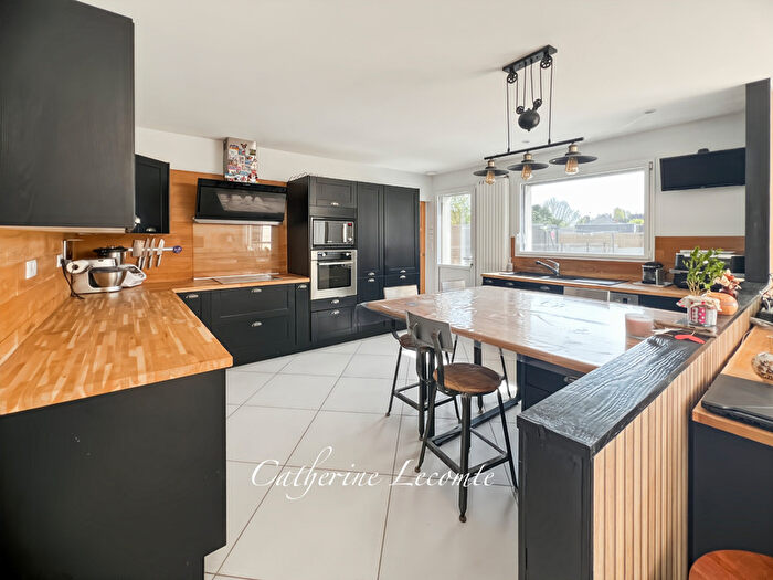 Maison à vendre - Wimille - 9 pièces - 4 chambres