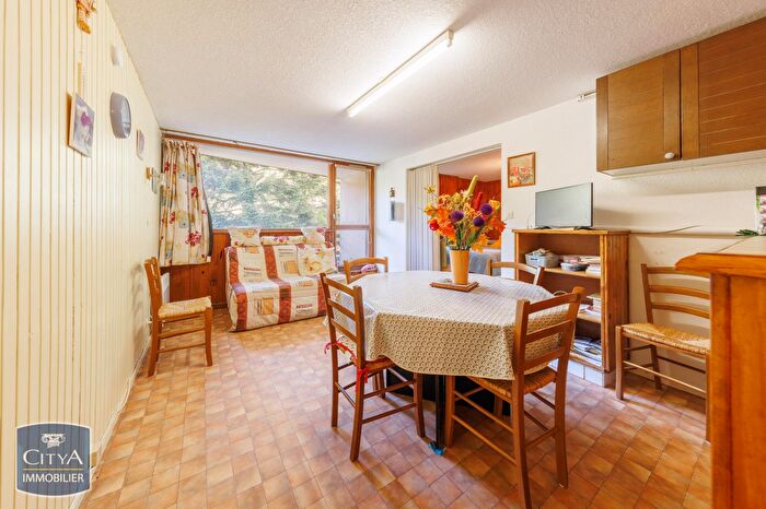 Appartement à vendre - Besse-et-Saint-Anastaise - 2 pièces - 1 chambre