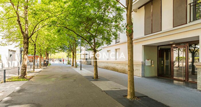 Appartement à vendre - Saint-Denis, La Plaine Saint-Denis - 3 pièces - 2 chambres