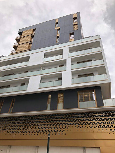 Appartement à louer - Asnières-sur-Seine, Coubertin - 3 pièces - 2 chambres