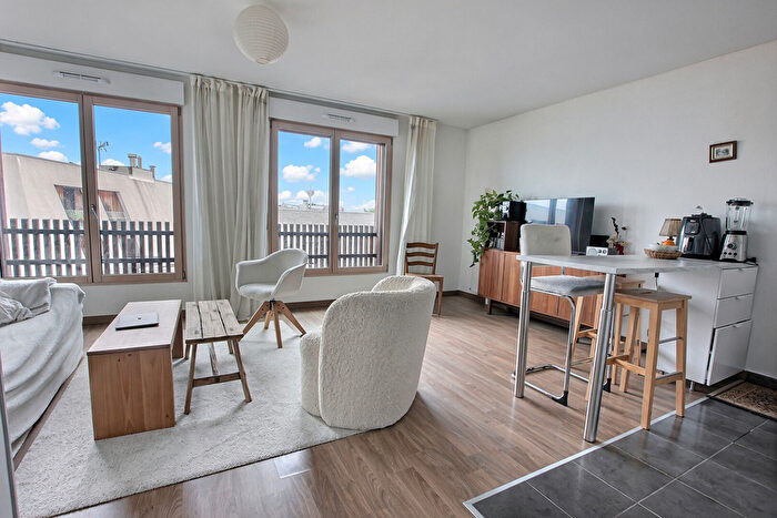 Appartement 3 pièces à Pantin, Mairie, Porte de Pantin, à vendre