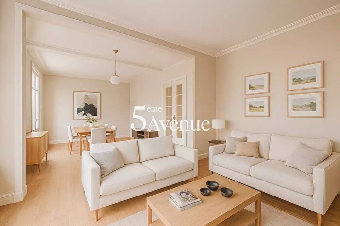 Maison à vendre - Villiers-sur-Marne, Les Boutareines, Les Armoiries - 8 pièces - 4 chambres