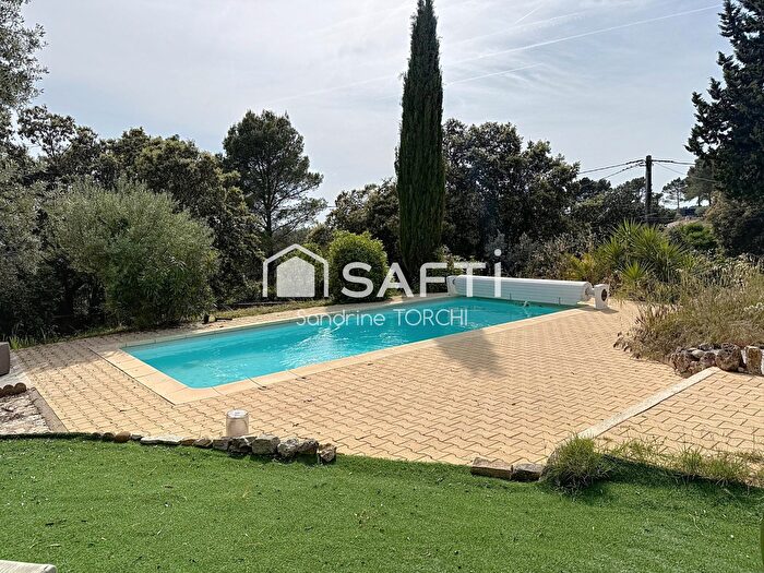 Maison à vendre - Flayosc - 6 pièces - 4 chambres