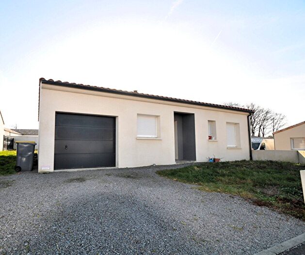 Maison 4 pièces à louer à Rouans