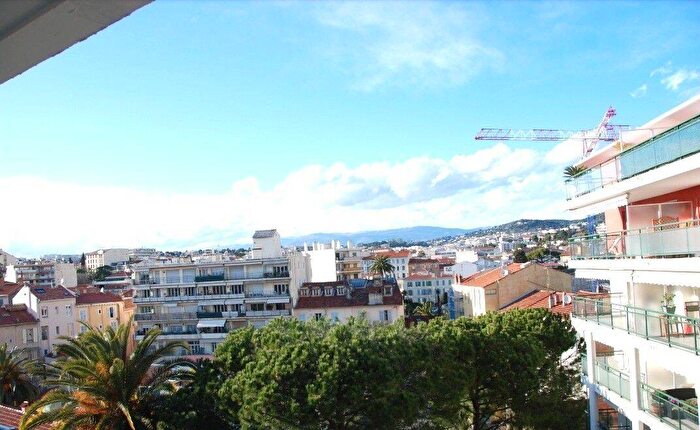 Appartement 1 pièce à louer - République, Cannes